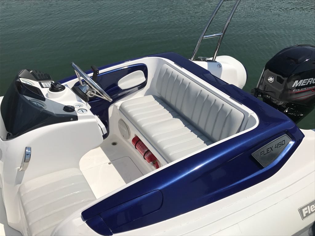 Flexboat lança seu 450 Premium - Perfil Náutico